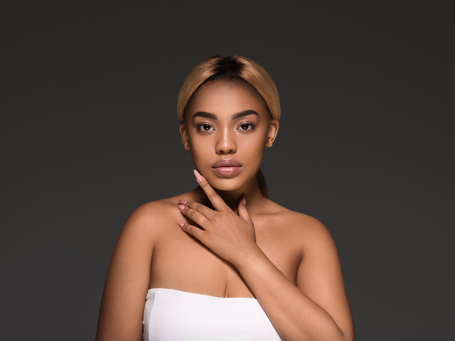 Teint uniformisé & clarifié – SAMI BEAUTY SKIN